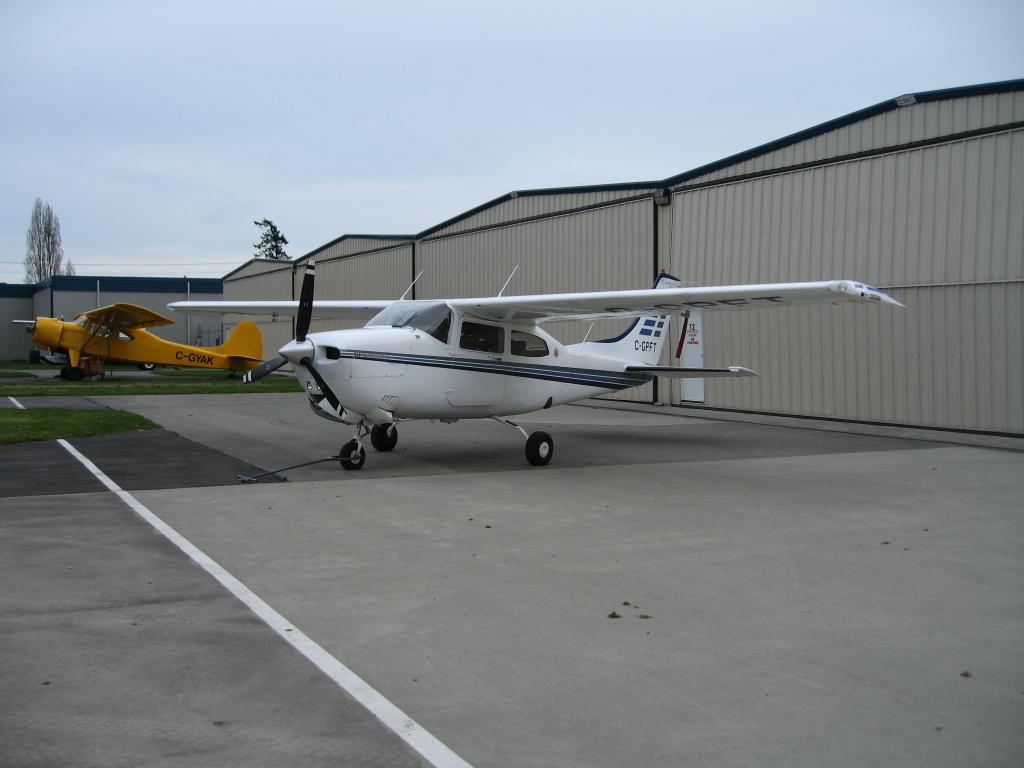 Cessna 210N, 1982 for sale on TransGlobal Aviation