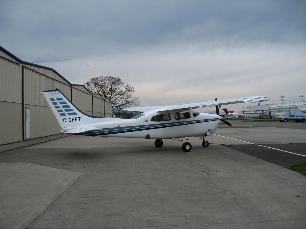 Cessna 210N, 1982 for sale on TransGlobal Aviation